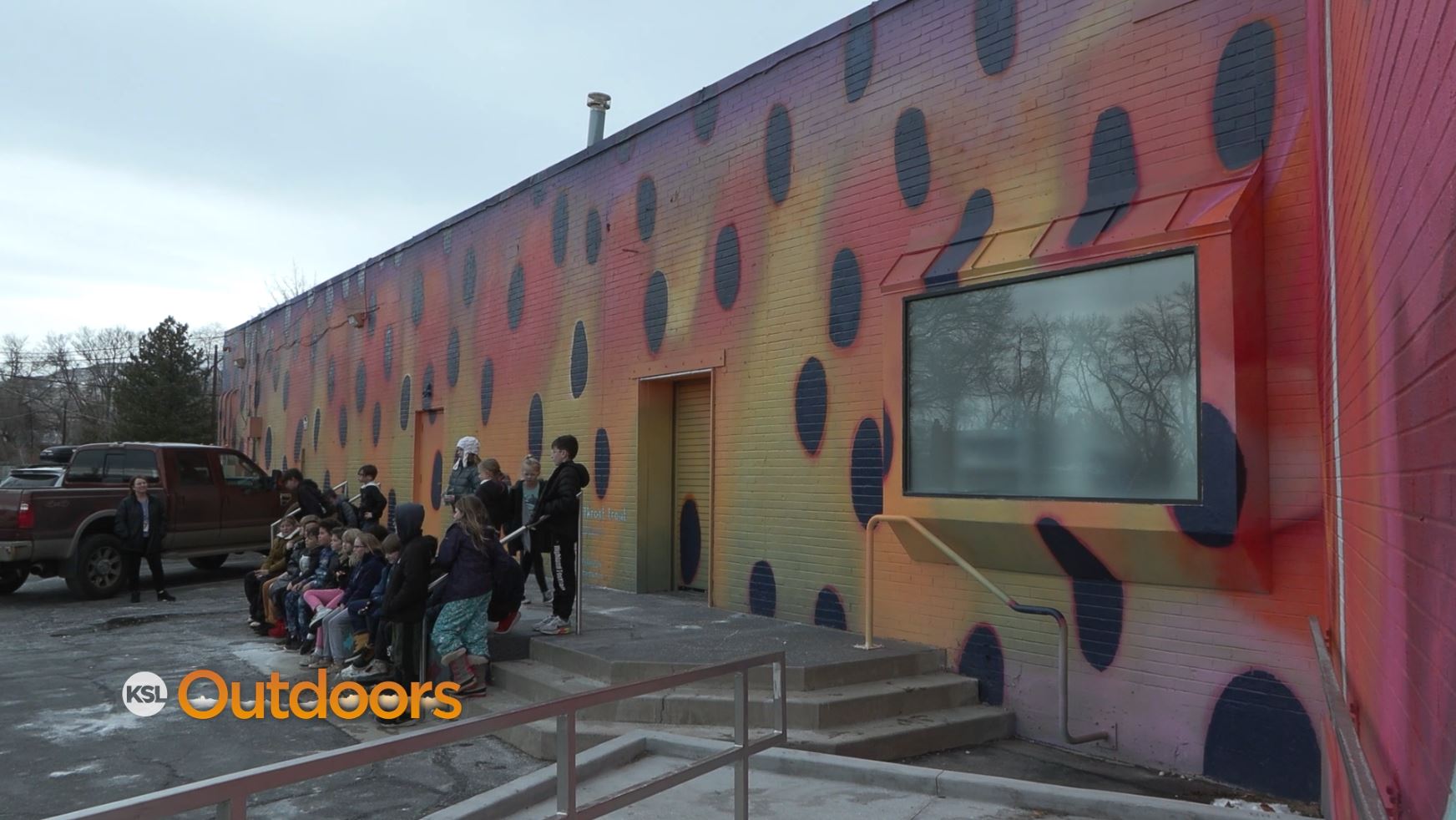 Wildlife Murals Popping Up Around Utah